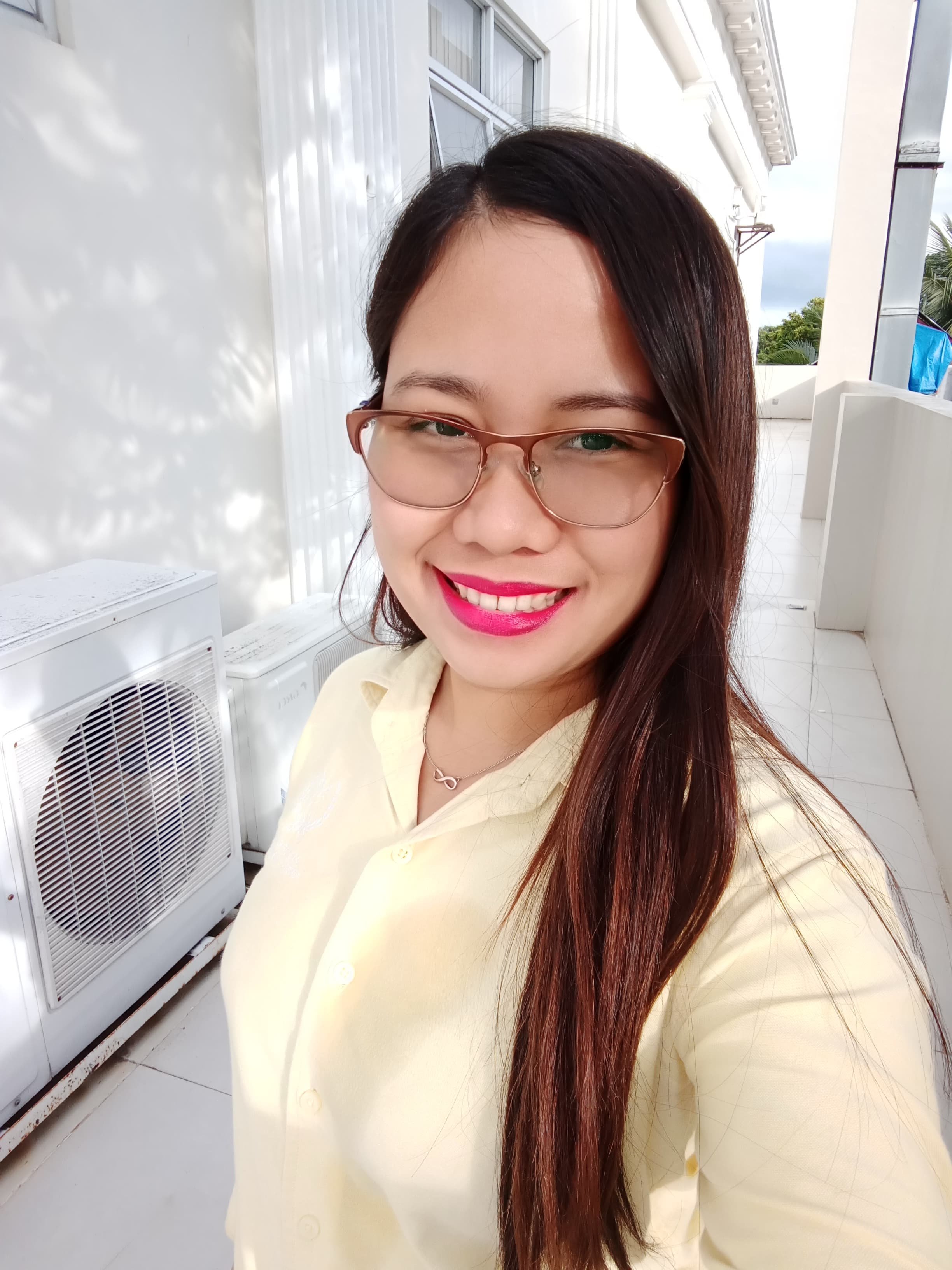 Jimnah Joy Ong Cajoles // Amazon VA - Myprofile