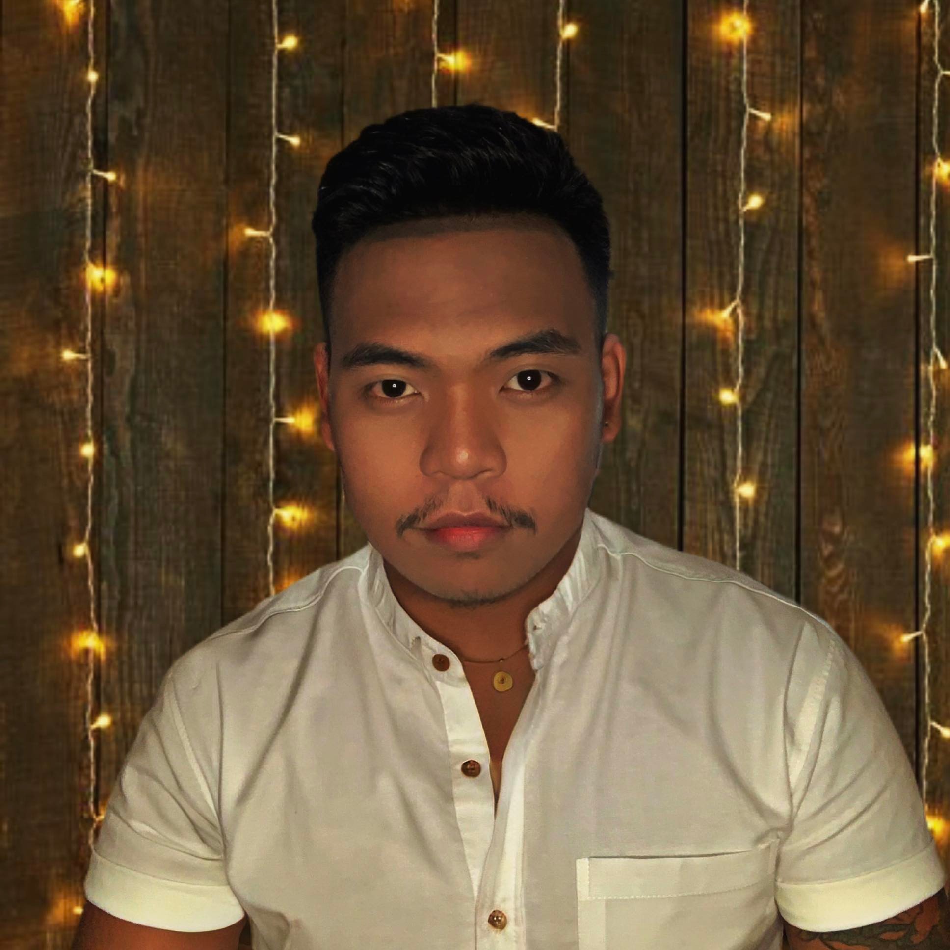 Kurlt Justin B. Guiab // Social Media Manager - Myprofile