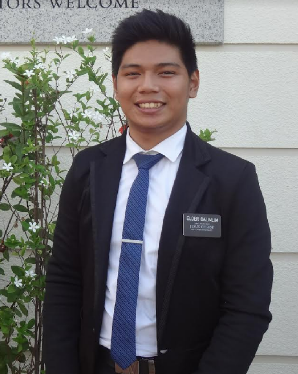 Michael Charles Fillon Calimlim // SEO VA / Graphic Designer / Chat ...