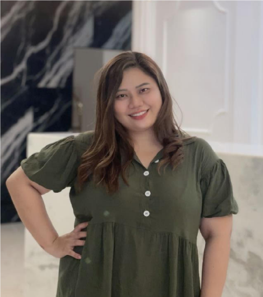 Candice M. Suarez // Social Media Specialist - Myprofile