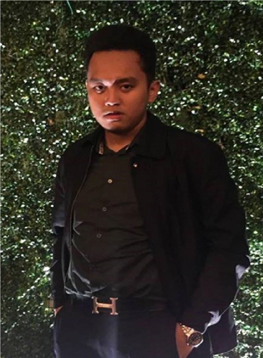 Euriel Dwaine Galvez // Social Media Expert - Myprofile