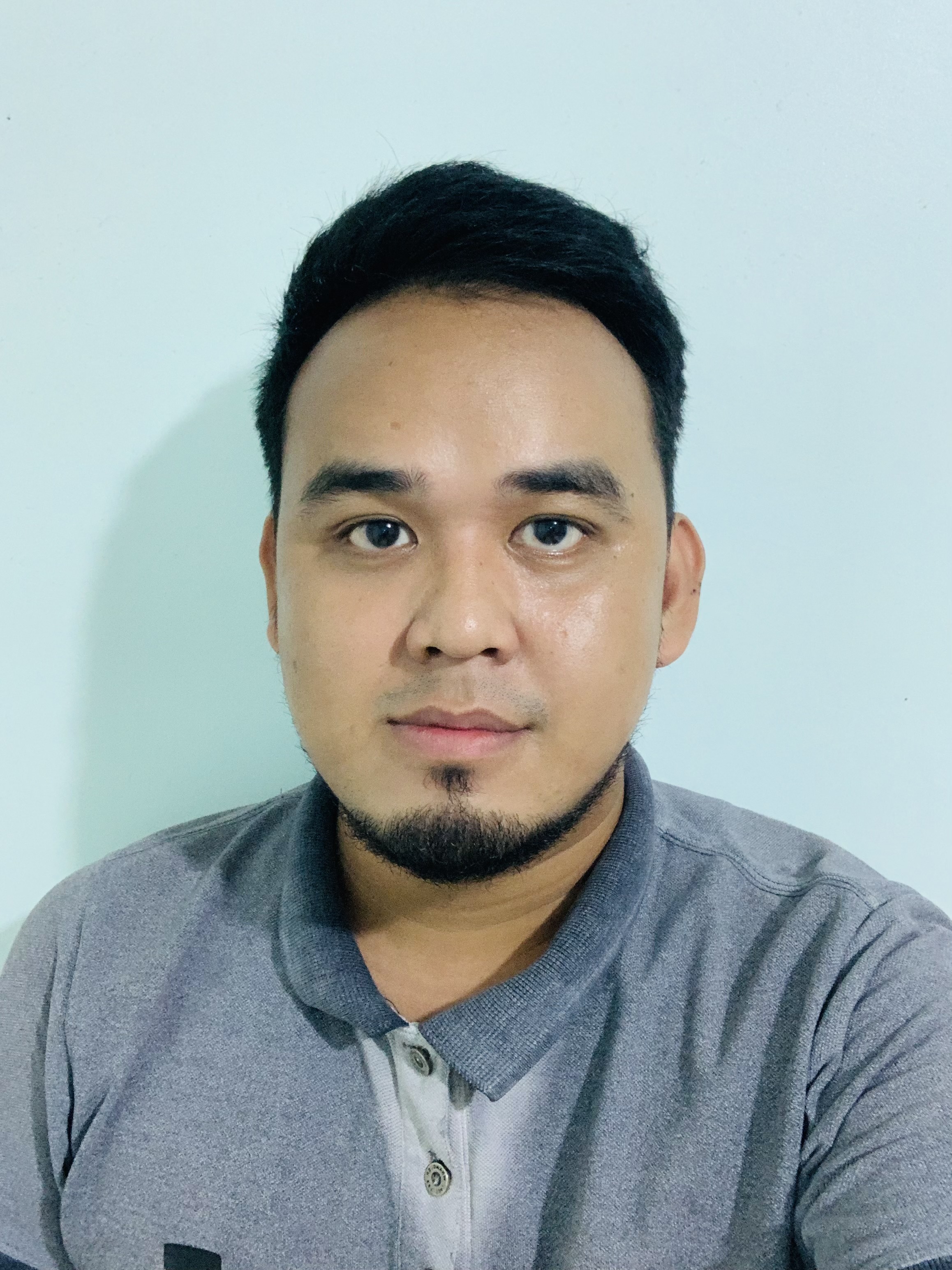 Dexter Magana Bajaro // SEO Expert - Myprofile
