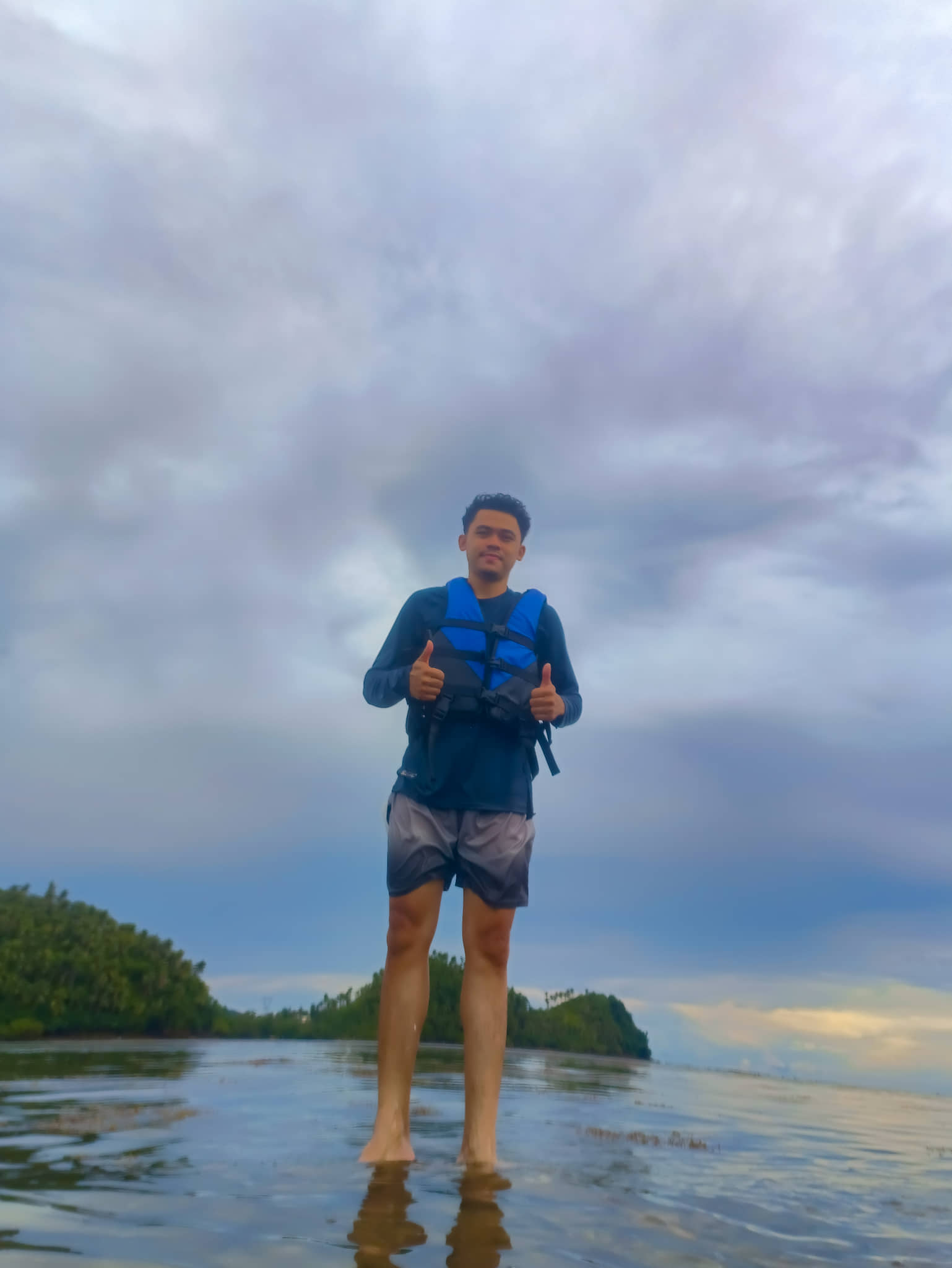 Denn Mark L. Lacerna // Video Editor, Social Media Manager, Graphic Artist - Myprofile