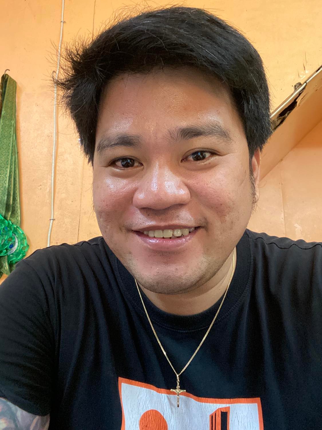 Ivan Ken T. Chio // Virtual Assistant - Myprofile