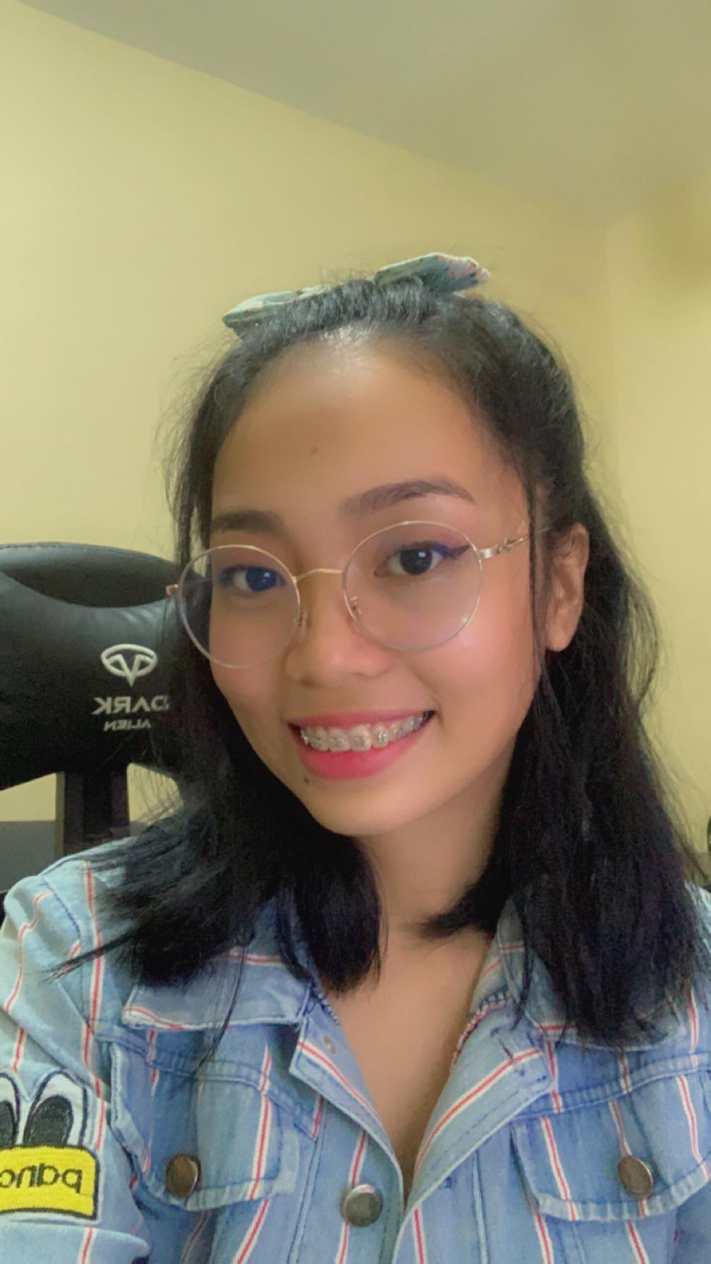 Clarissa Claire Serrano // Virtual Assistant - Myprofile