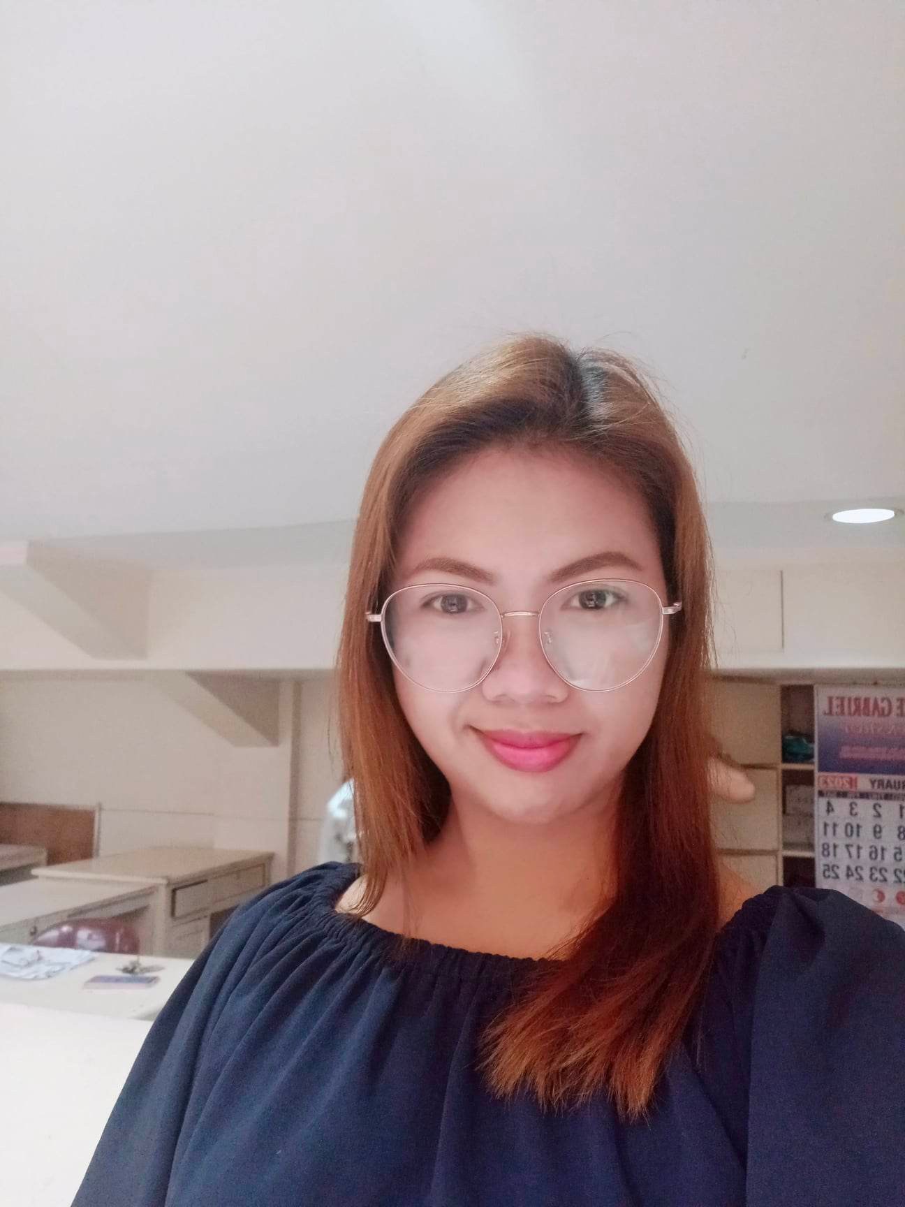 Ellen L. Cartagenas // Virtual Assistant - Myprofile