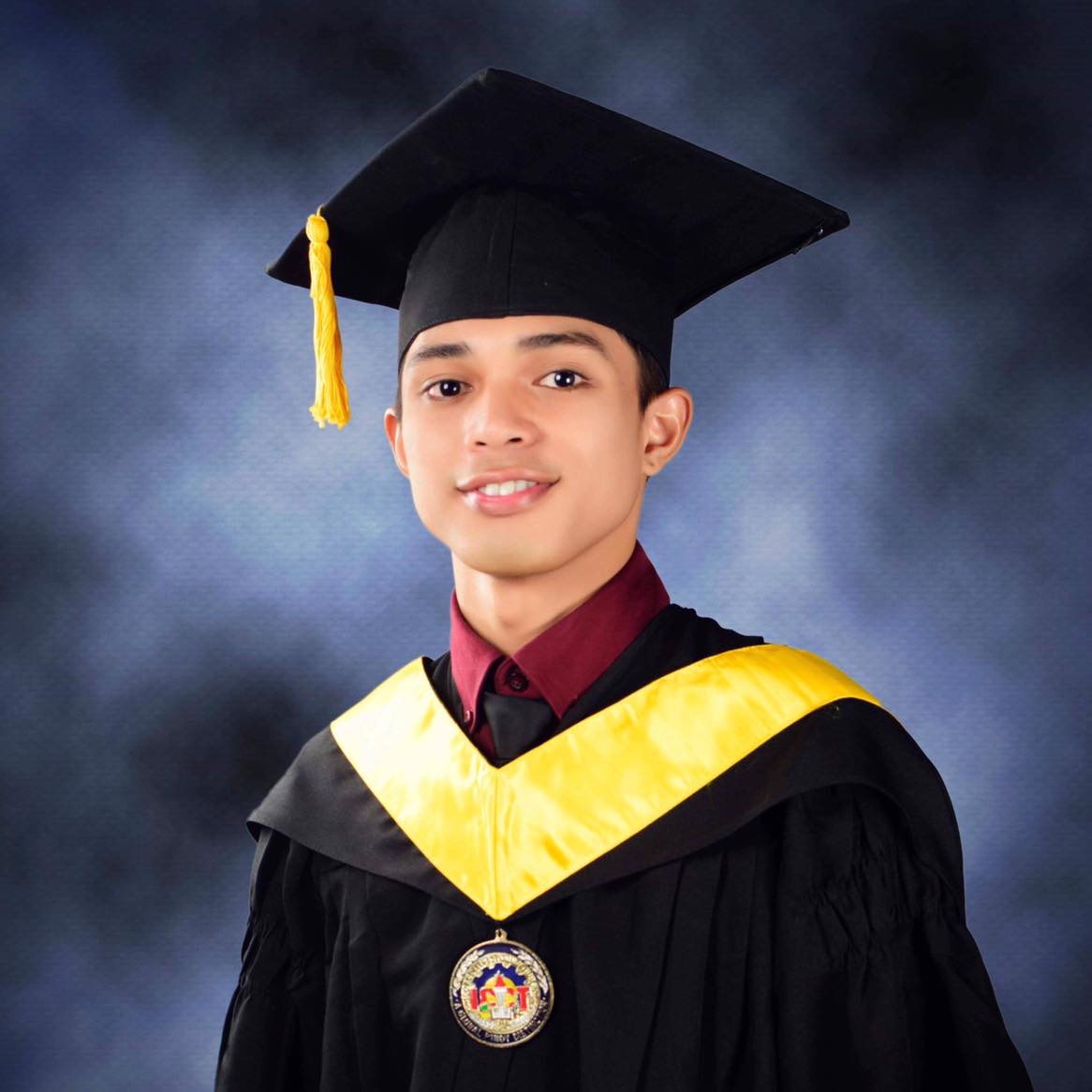 James Gutierrez // Social Media Expert - Myprofile