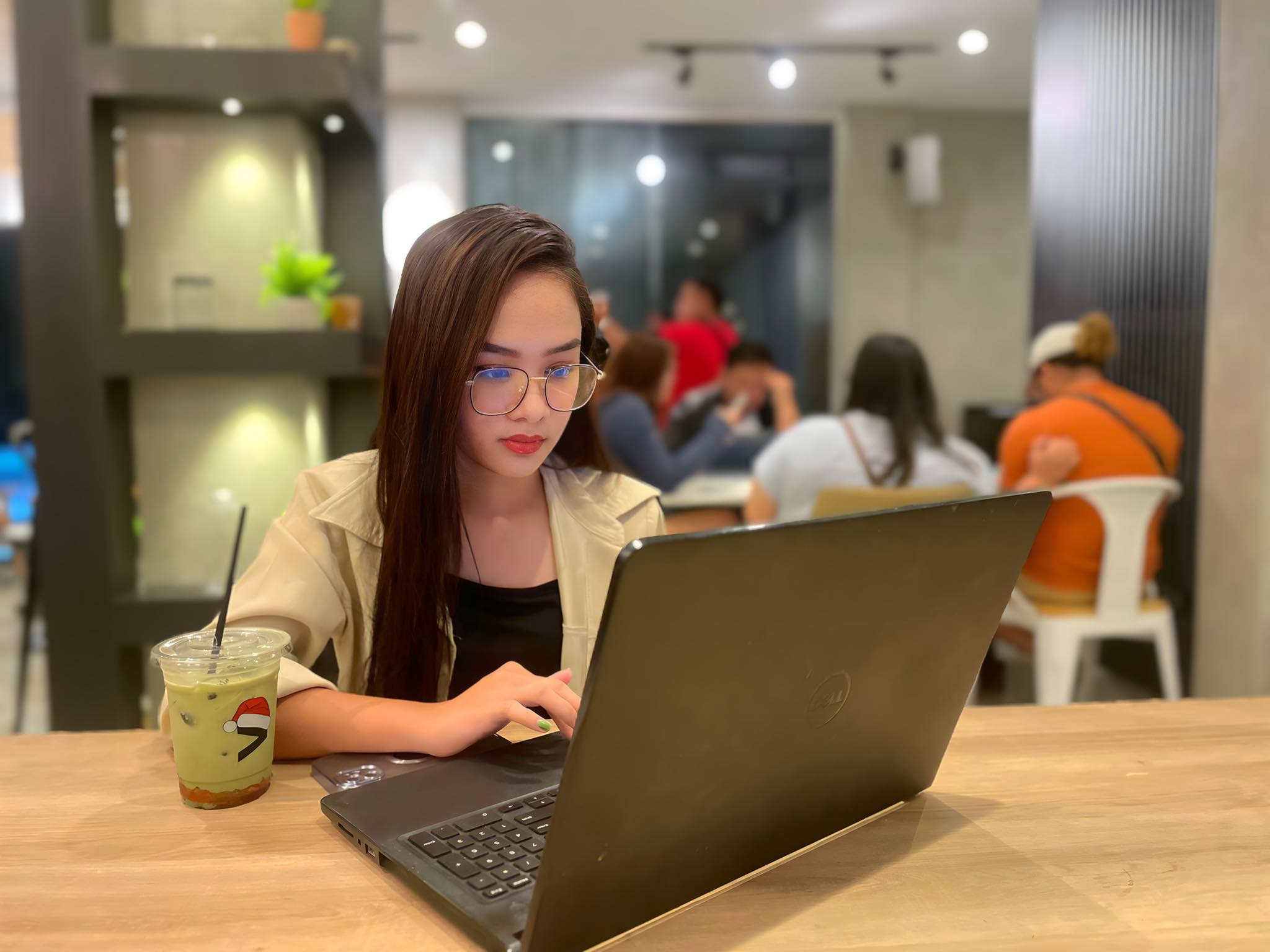 Aira Mae E. Golez // Executive Assistant | Virtual Assistant - Myprofile