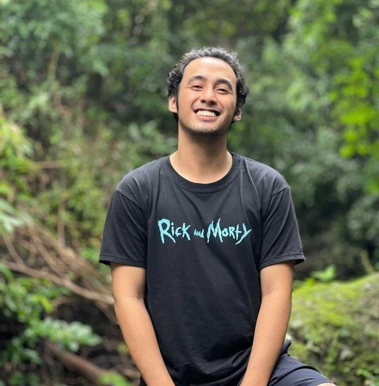 Mark Joshua S. Sayarot // Virtual Assistant - Myprofile