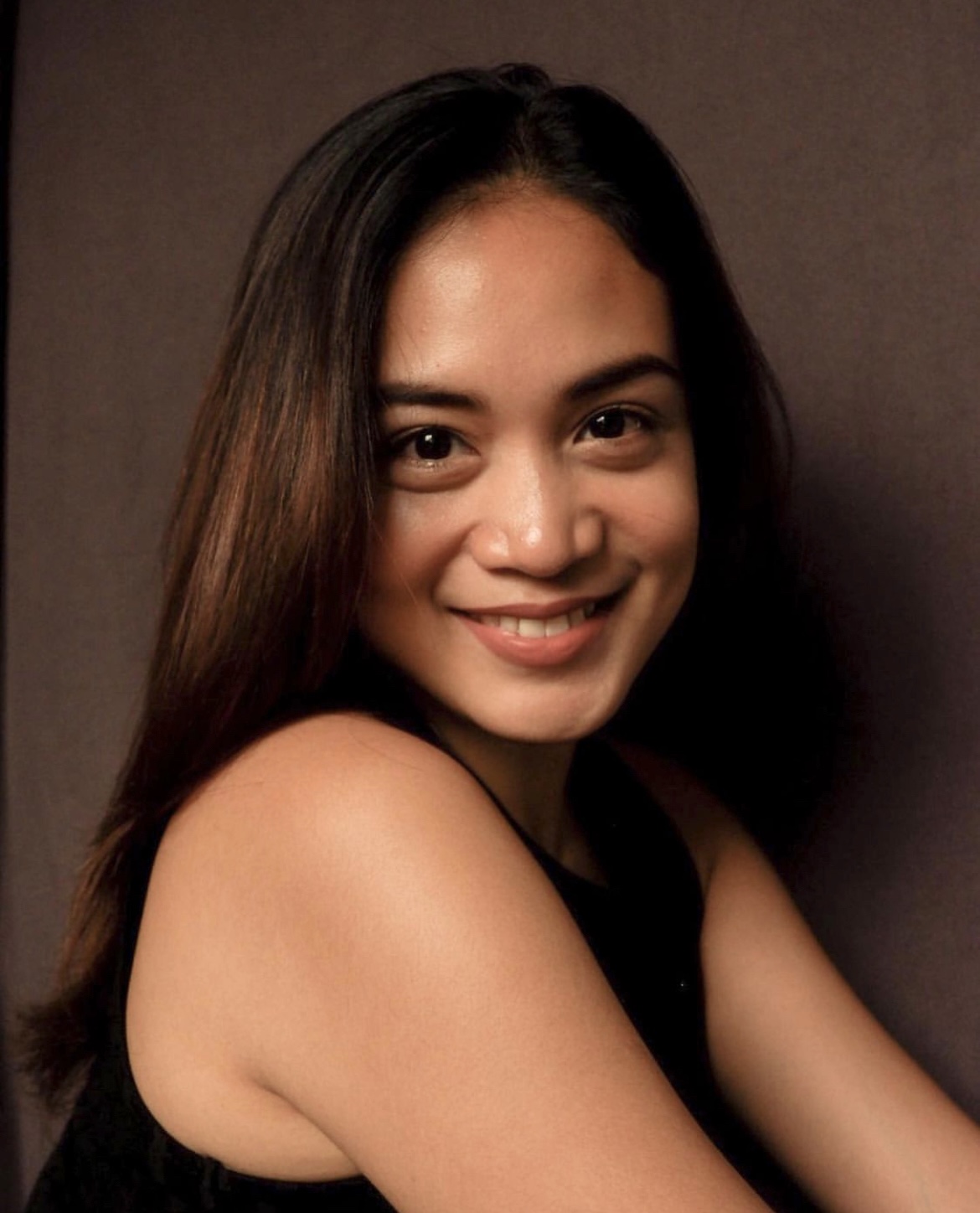 Rocelyn Roxy Laquindanum // General Virtual Assistant - Myprofile