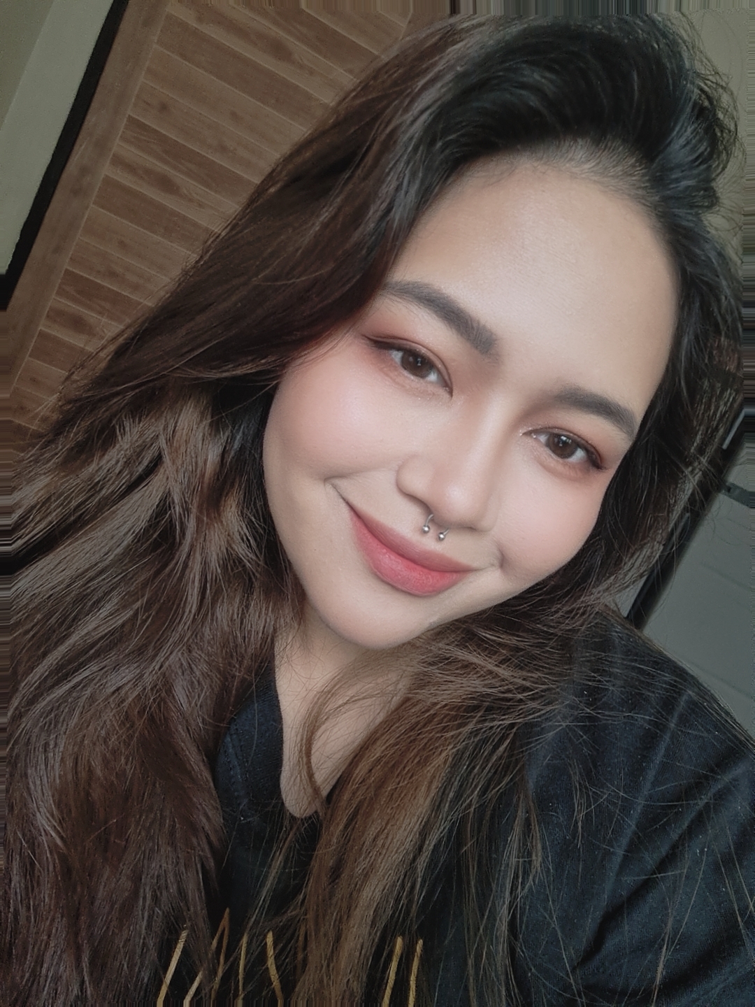 Yasmine B. Lorca // Virtual Assistant - Myprofile