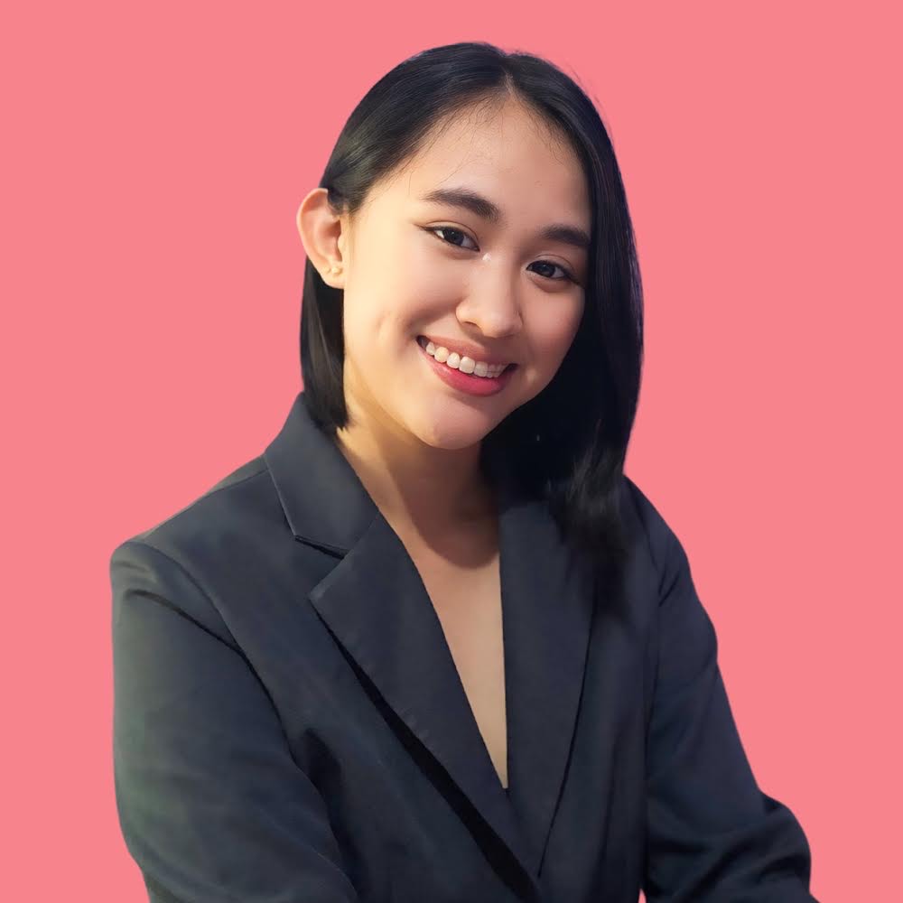 Sheryl Marie C. Dingal // Social Media Manager - Myprofile