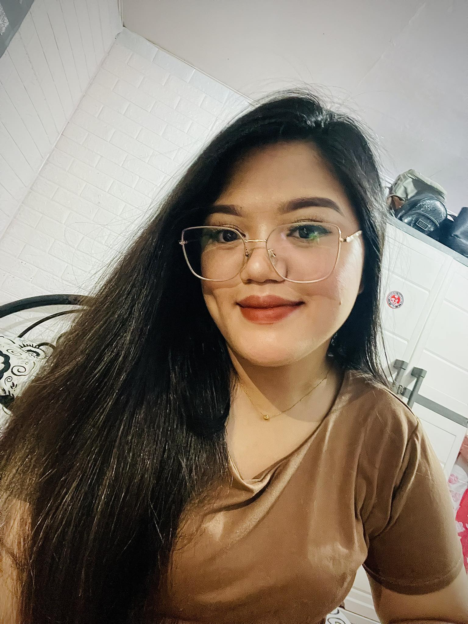 Rachel Ann E. Advincula // Social Media Manager - Myprofile