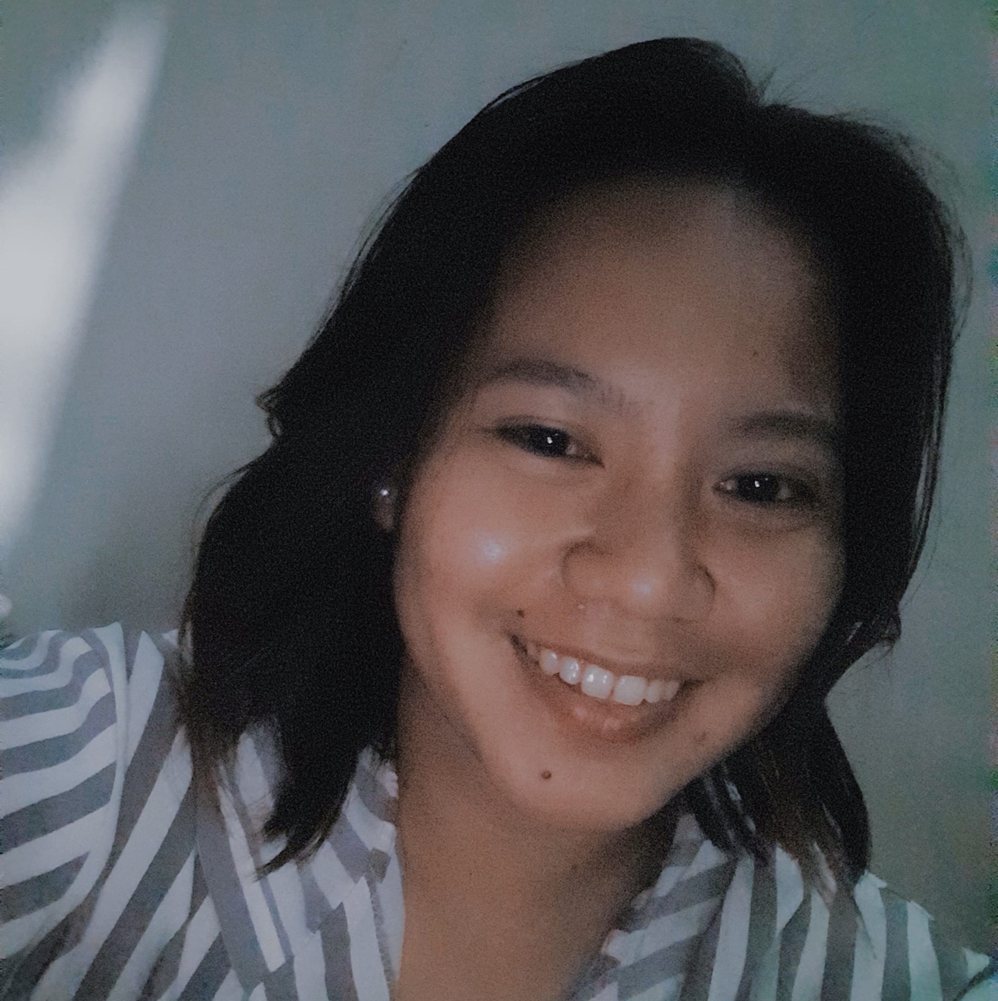 Karen Ivy Arroyo // Virtual Assistant - Myprofile