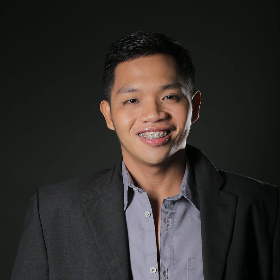 Jericho Mark A. Manimtim // Social Media Specialist - Myprofile