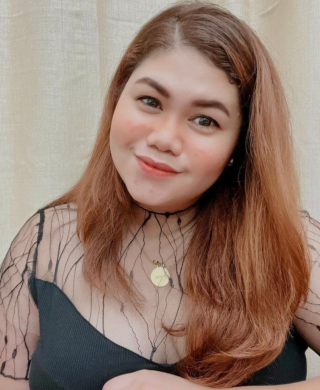 Ry-Ann Ramirez Padernal // Virtual Assistant - Myprofile