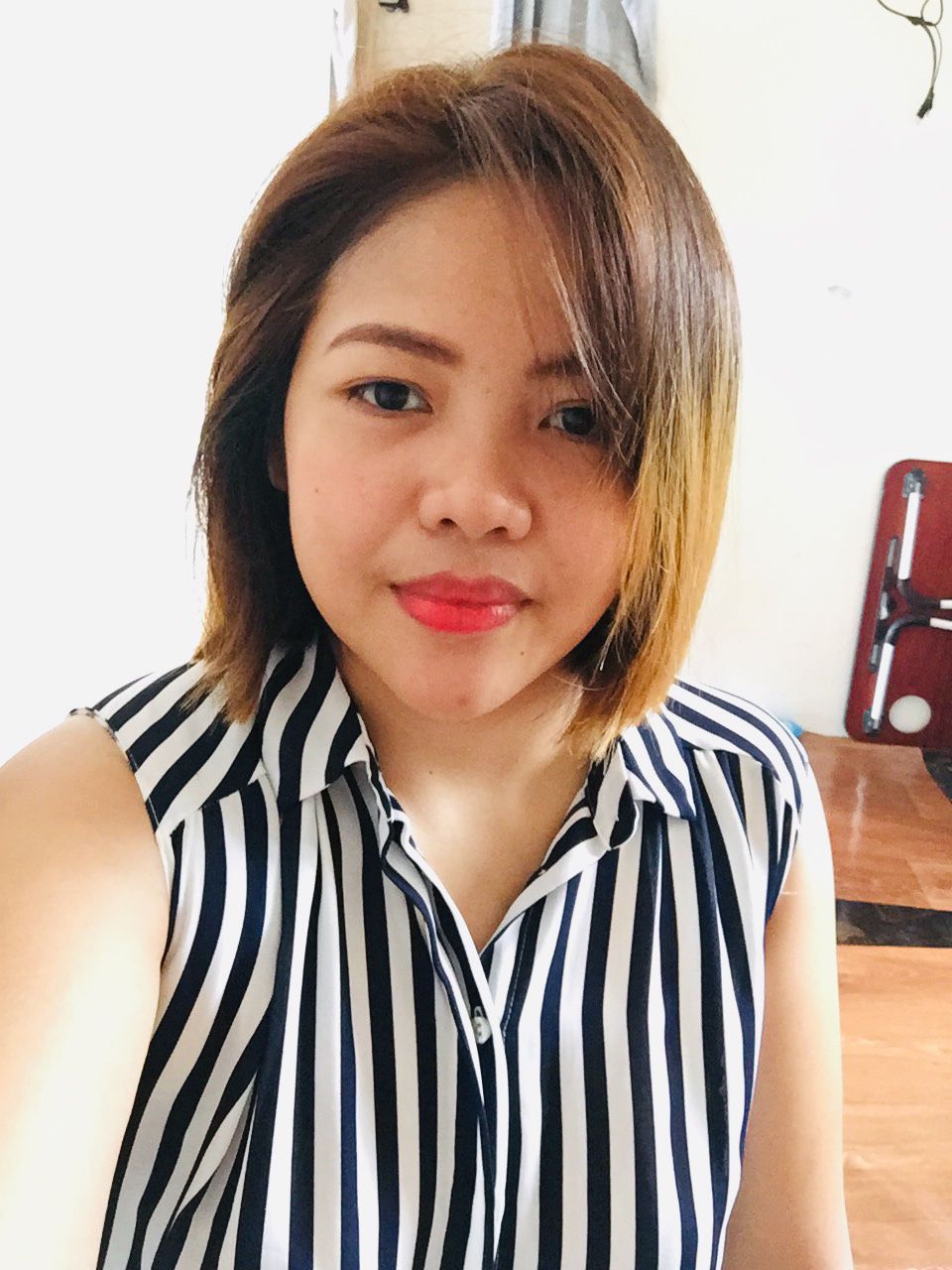 Hazel Cruz // Real Estate Specialist - Myprofile
