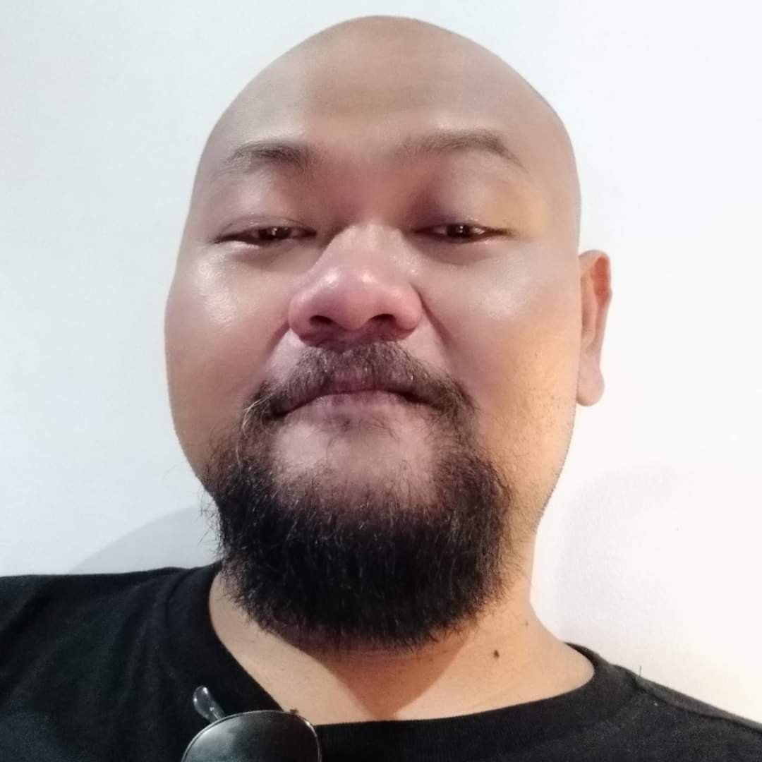 Michael Salazar // Virtual Assistant - Myprofile