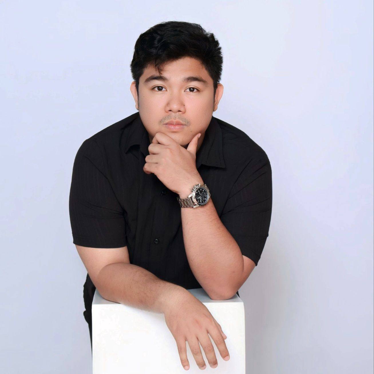 Arnel Jr C. Calimlim // Social Media Manager - Myprofile